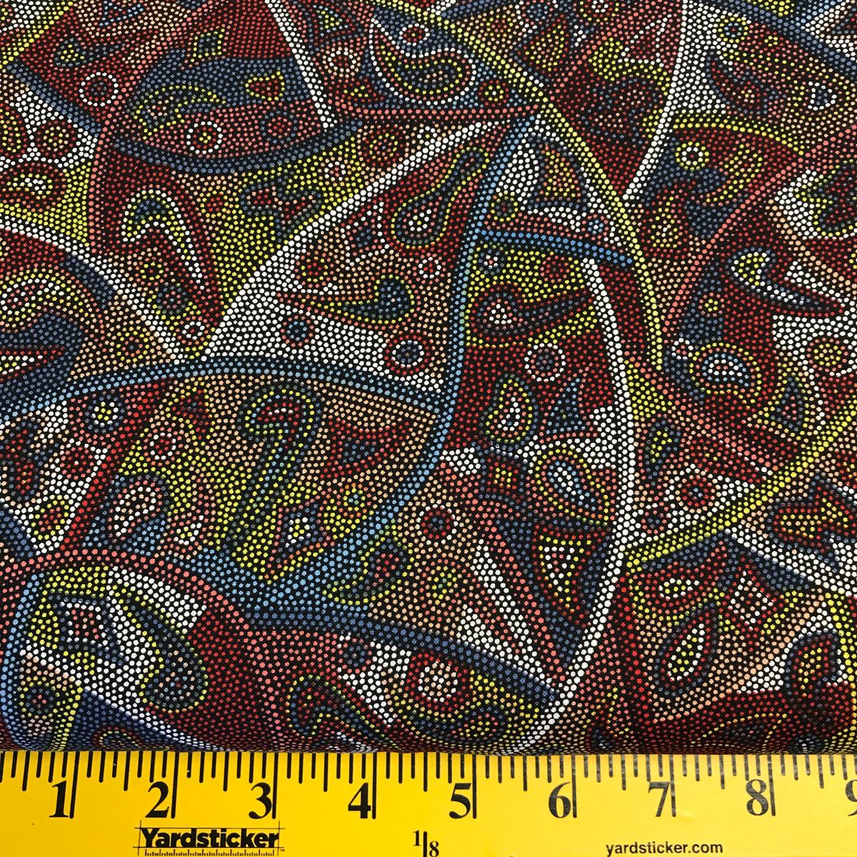 Australian Looking Around Red – Alamosa Quilt Company